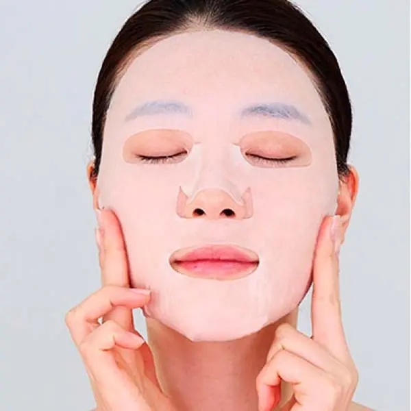 MEDIPEEL Vita Toning Ampoule Mask - Маска для обличчя, що перетворює ...